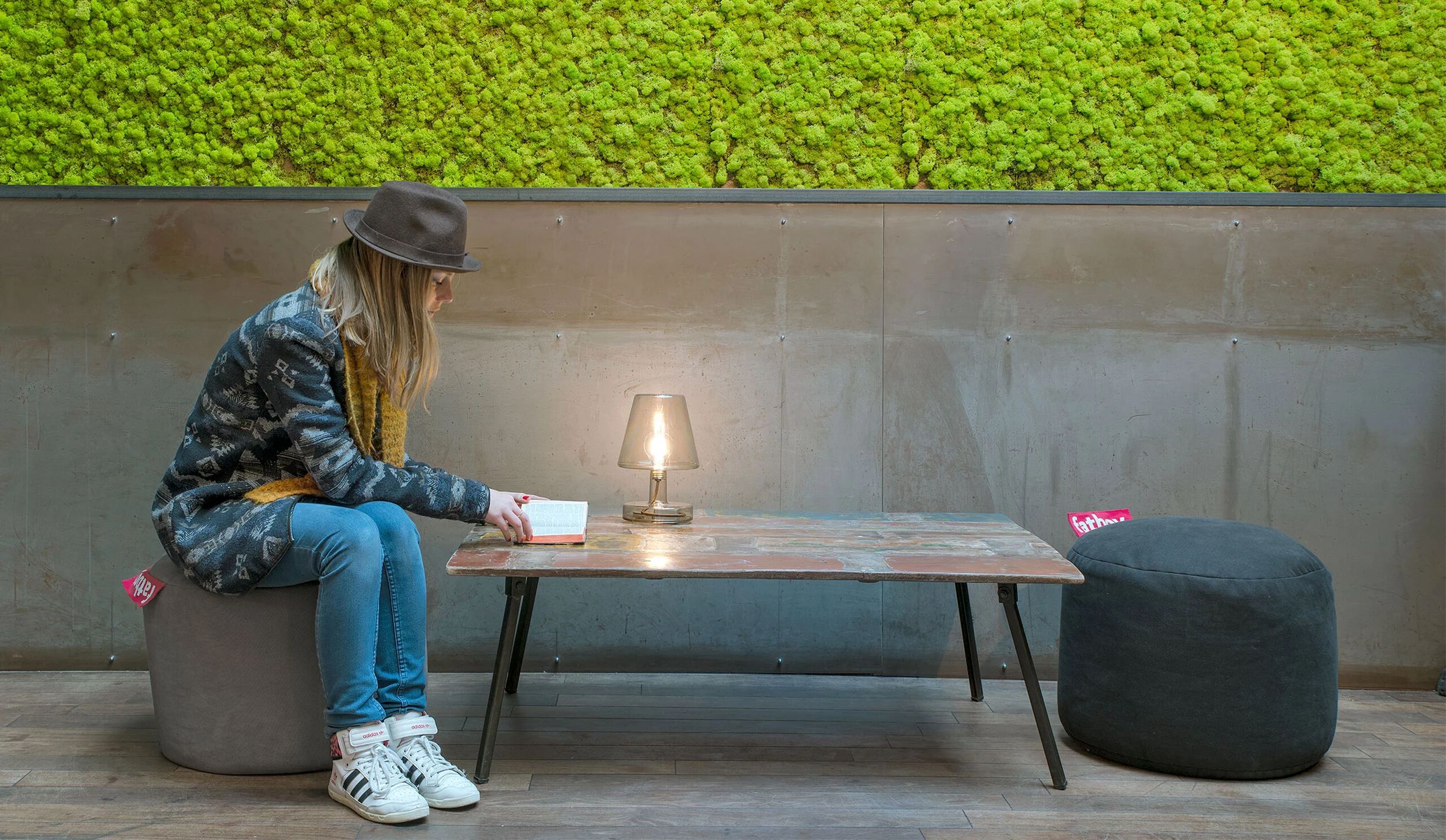 Point Stonewashed: de katoenen poef is multifunctioneel | Fatboy