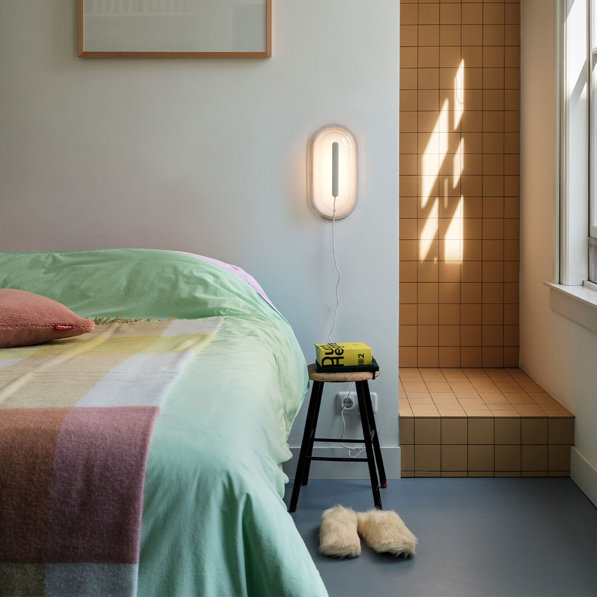 Led’s Strip: transparent wall lamp with cord | Fatboy