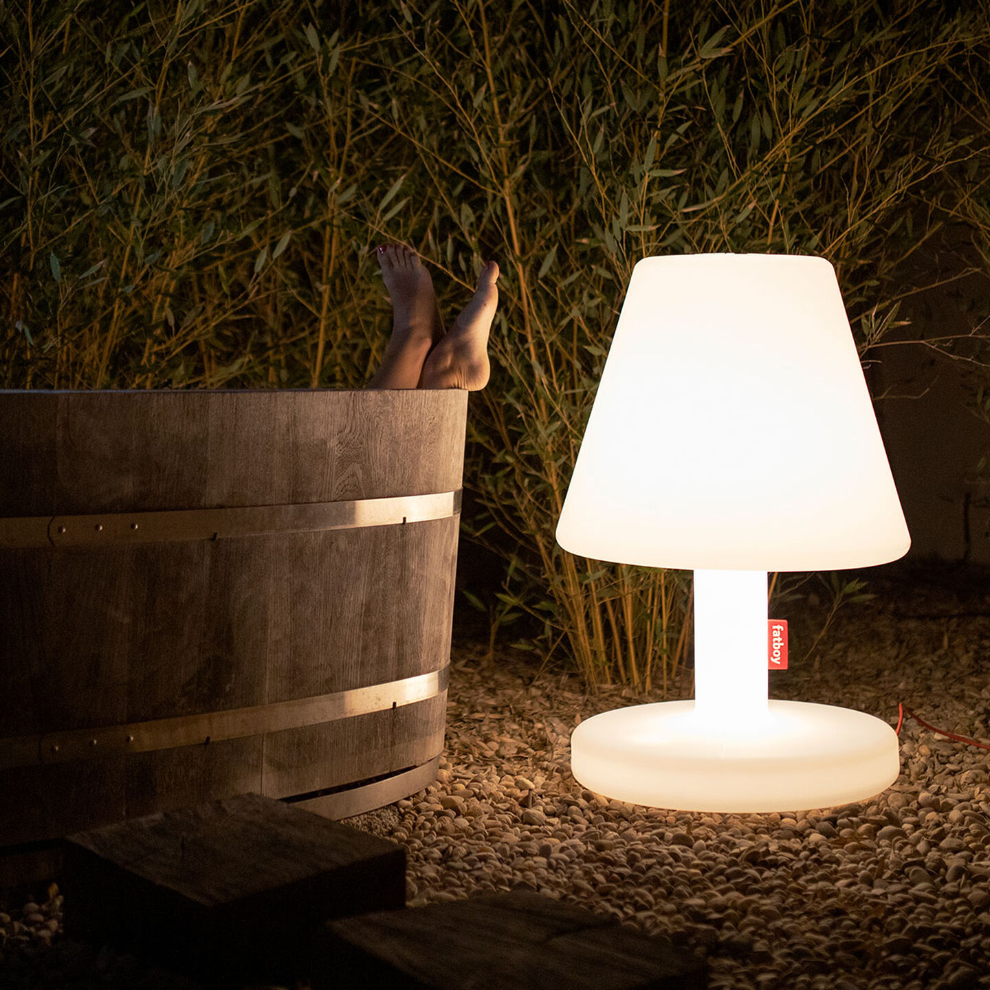 LED floor lamp? Discover our unique modern standing lamps | Fatboy