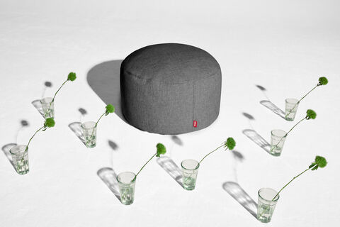 Point Large Outdoor. Oversized pouf for your garden | Fatboy