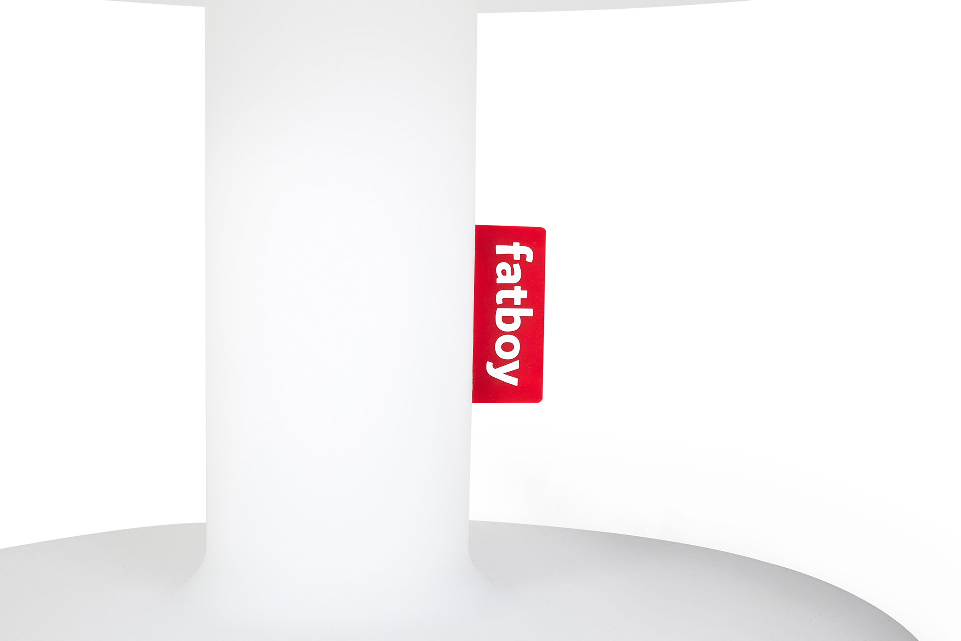 Edison the Grand: A modern white floor lamp | Fatboy